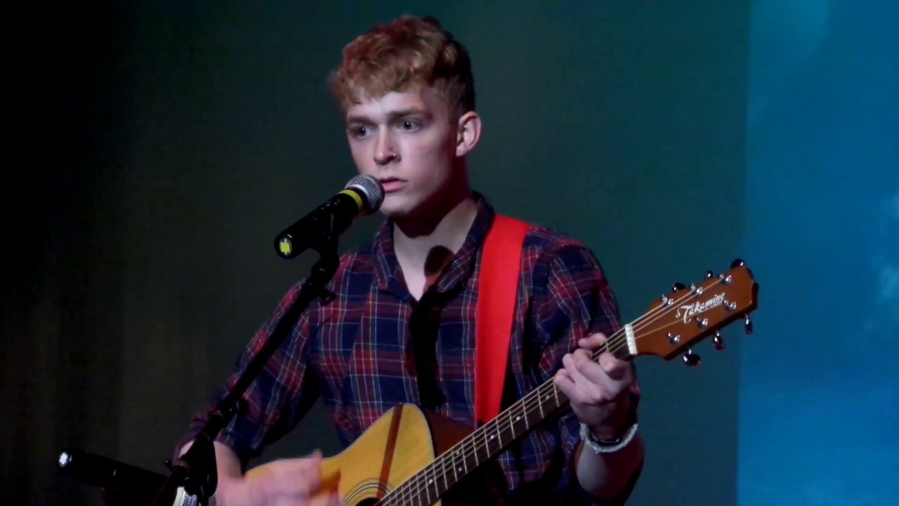 2017 Elk River MN High School Talent Show - Isaac Kramer - YouTube