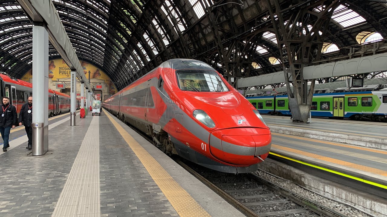 ETR 600 e ETR 700 in partenza da Milano Centrale - YouTube