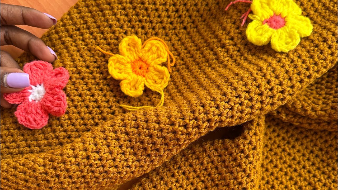 Shyler crochets is live! - YouTube