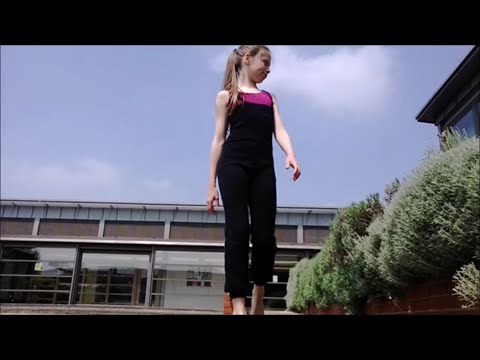 Waiting for my dance & ballet class. Dancewear. Legwarmers