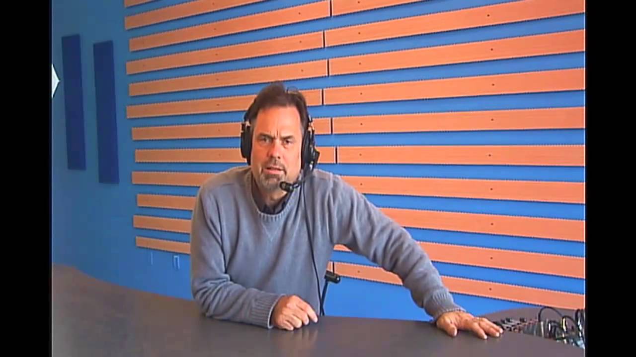 JED lighting test at new WJOB studio - YouTube