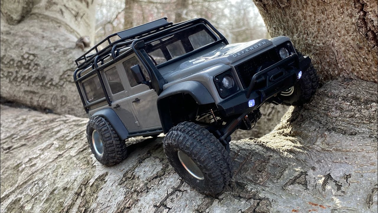 Traxxas Trx4m Defender finally hits the rocks - YouTube