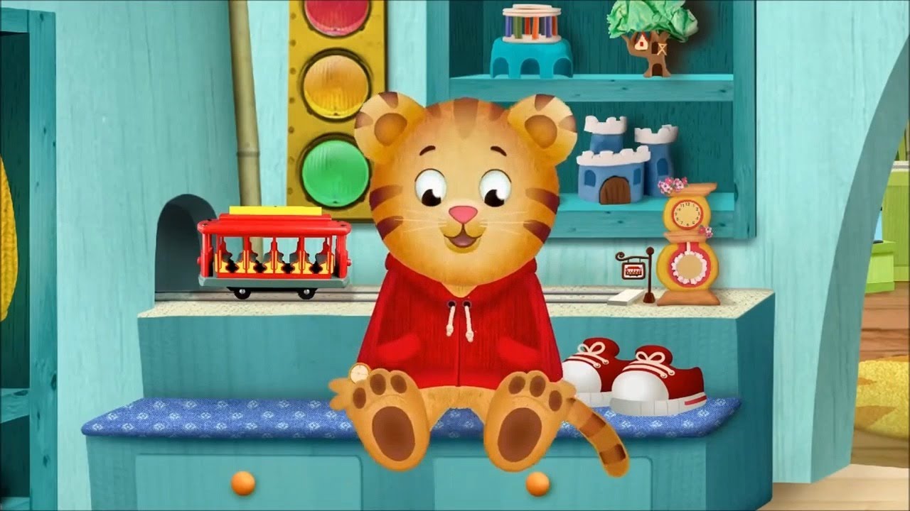 Daniel Tiger's Paws - YouTube