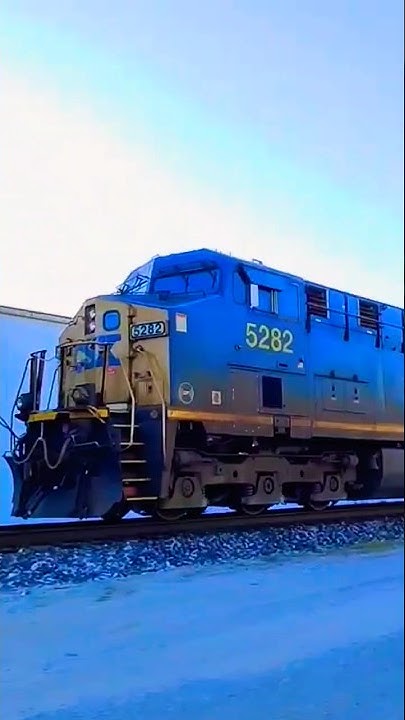 CSX #5282 Rear DPU - YouTube
