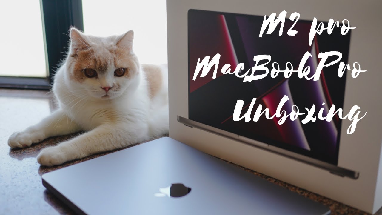 14" M2 Pro Macbook Pro | Unboxing with a Cat - YouTube
