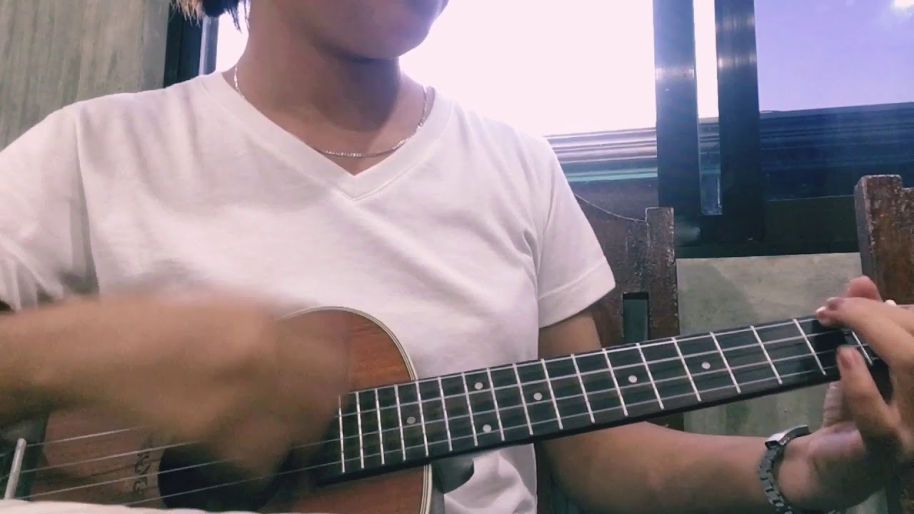 Build me up buttercup || ukulele short cover - YouTube