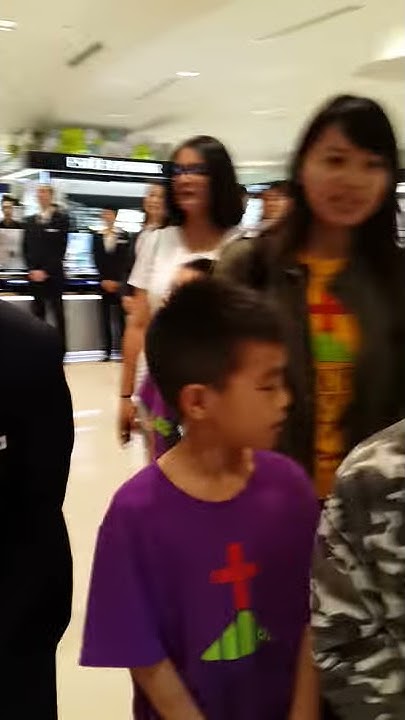 超萌 ThanQ SOGO高雄店迎賓 之六龜育幼院一日體驗 - YouTube