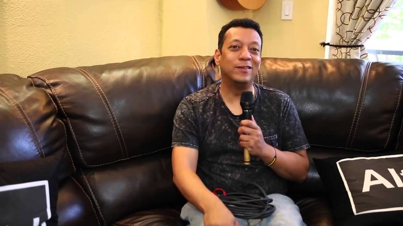 Richard Bravo on KLOTZ Cables - YouTube
