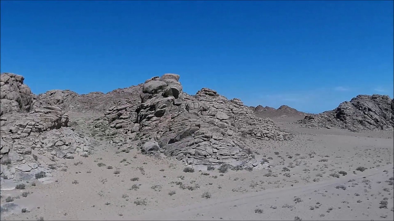 Mongolia desert near Achit nuur, video from dron with sjcam - YouTube