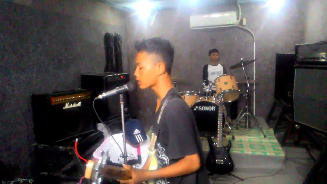 Cover karma - YouTube