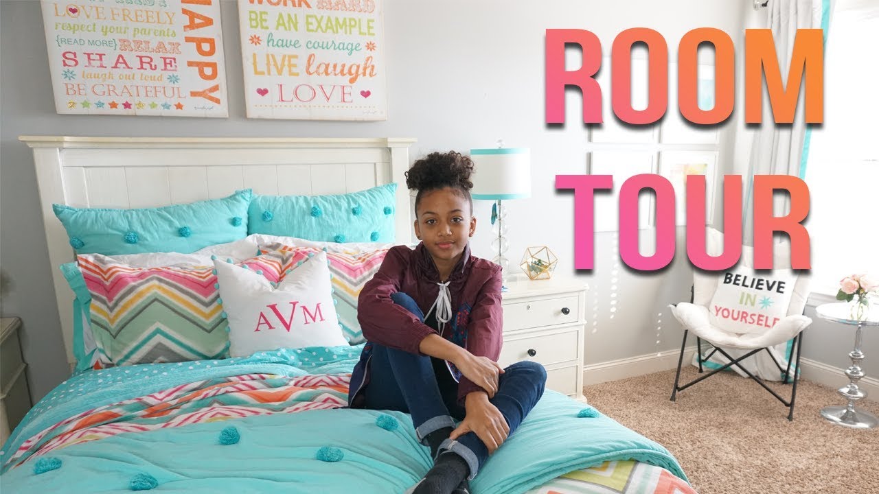 Room Tour | LexiVee03 - YouTube