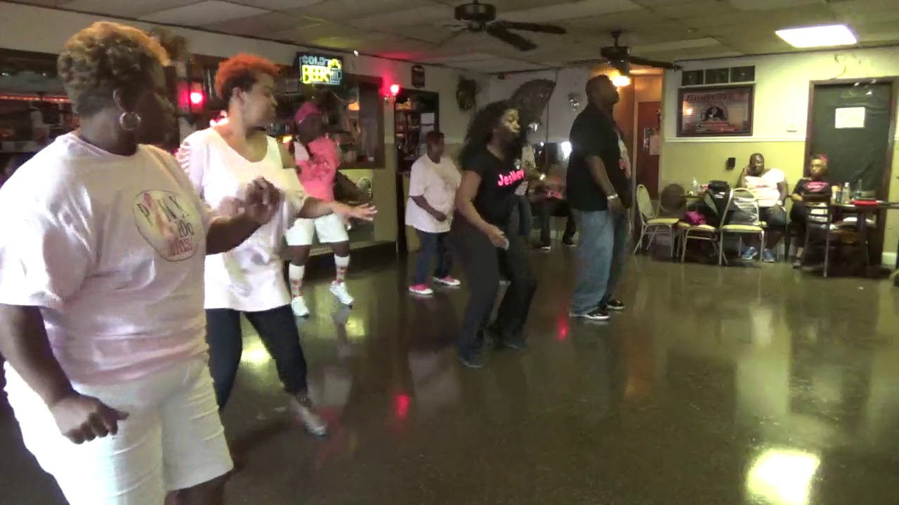 Jes Jig Line Dance - YouTube