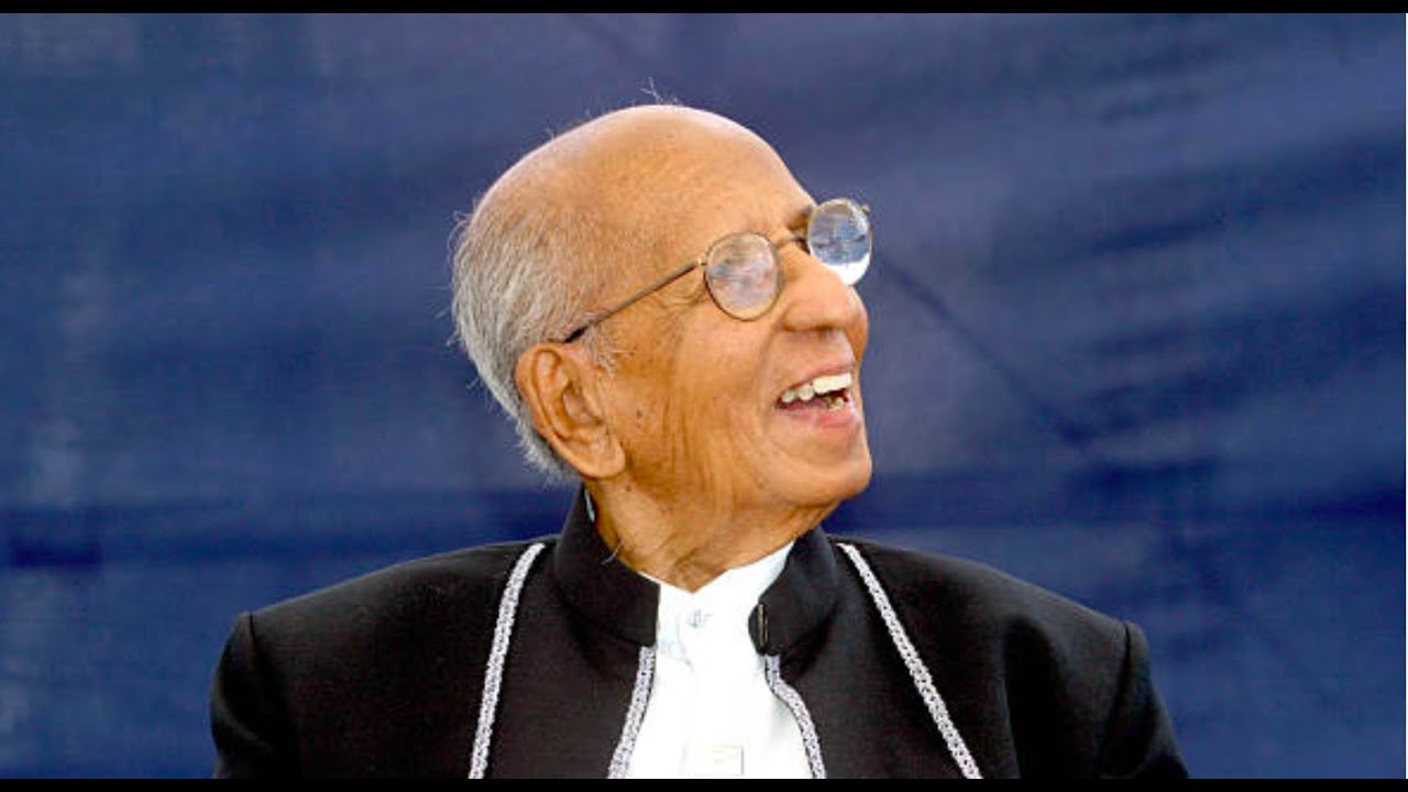 Lester James Peris | 2003 Cannes Film Festival - YouTube