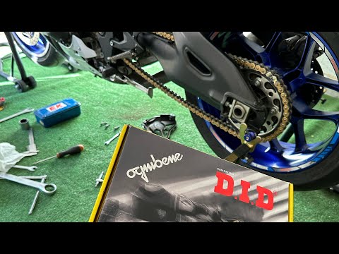 Montaggio catena corona e pignone (D.I.D) Yamaha r1 #biker #manutenzione