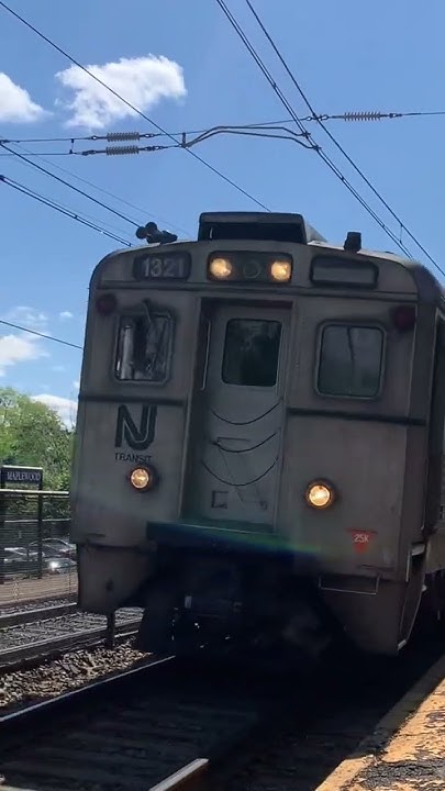 Saahc from Njt arrow iii emu 1321 at Maplewood - YouTube
