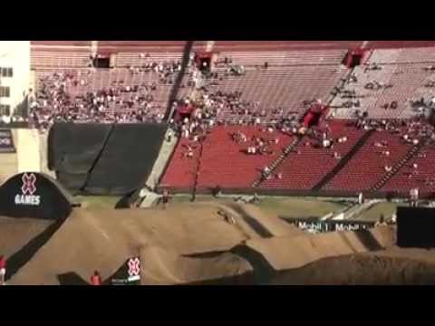 Travis Pastrana Double Back Flip Final Run X Games 16 - YouTube