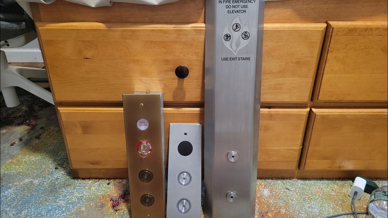 Surface Mount Monitor TR1000 Elevator Call Station Unboxing - YouTube