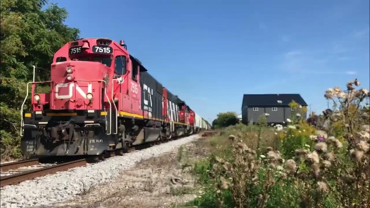 CN L568 GP38-2 7515 CN GP38-2 4713 CN GP38-2 4936 New Hamburg Ontario CN Guelph Subdivision ...