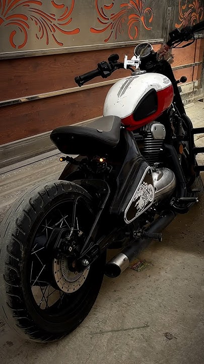 Jawa 42 bobber modified jasper red | #youtubeshorts #shorts - YouTube
