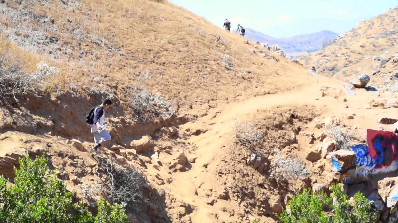 graffiti falls - YouTube