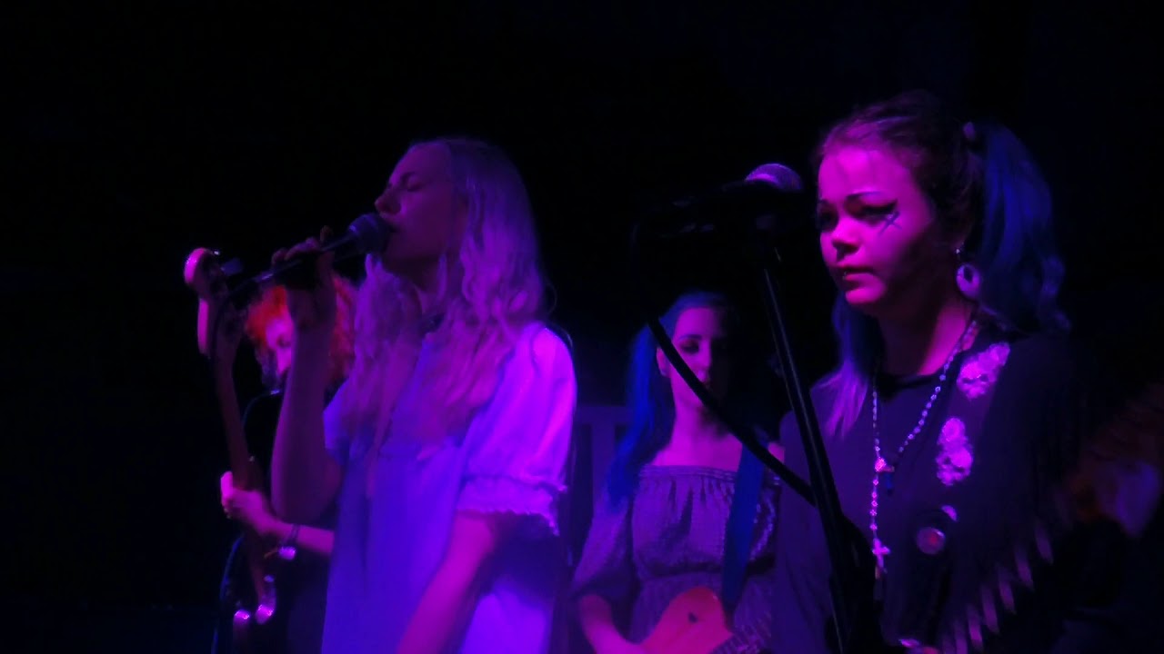 Pussyliquor Pretty Good For A Girl Live Aces And Eights 20 06 2018 4 Of 8 Youtube