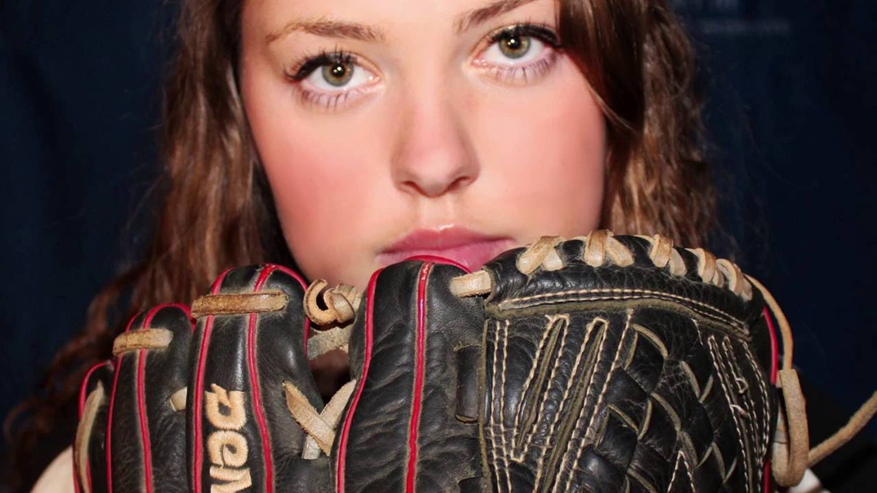 Jacket Senior Spotlight: Sasha Fjeran - YouTube