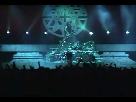 Disturbed - Droppin' Plates Live in Mankato - YouTube