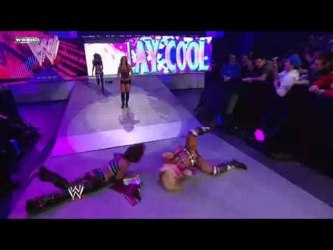 WWE Smackdown (Lay-Cool vs Kelly Kelly y Kaitlyn) - YouTube