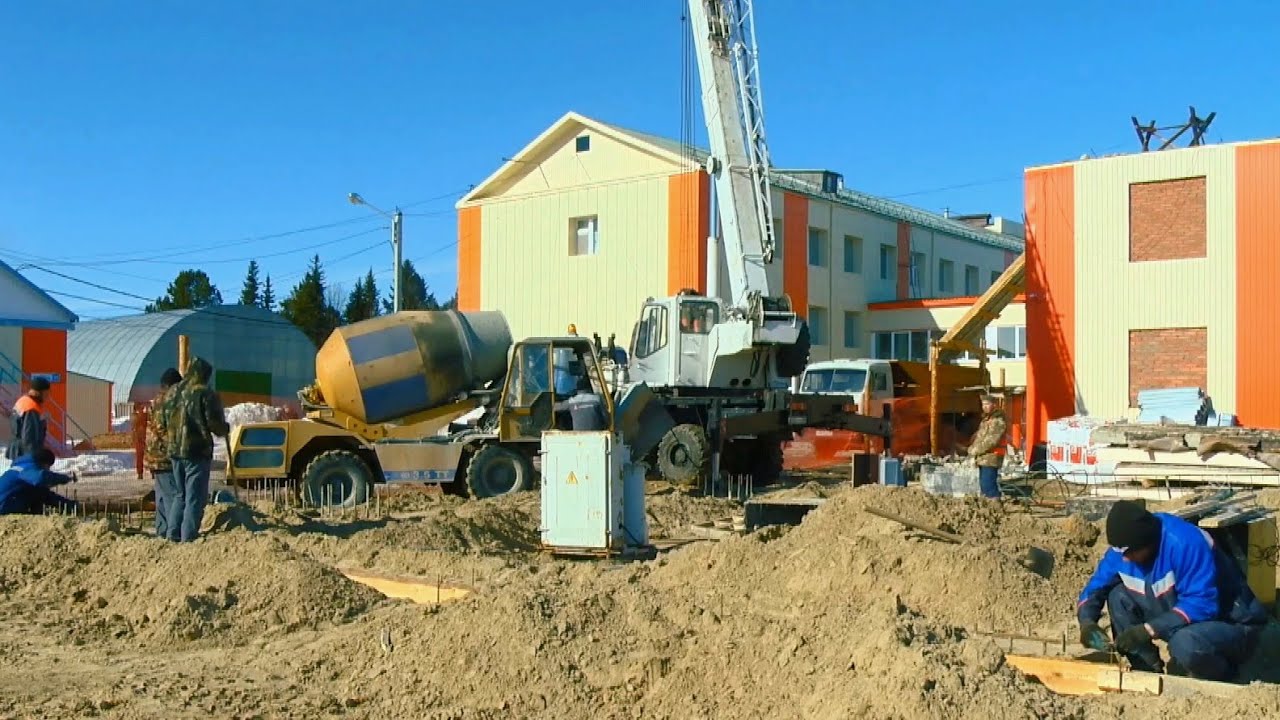 В Югре ремонтируют медучреждения - YouTube