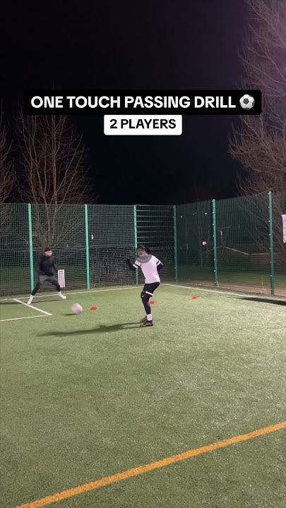 ONE TOUCH PASSING DRILL - 2 PLAYERS ⚽️ - YouTube