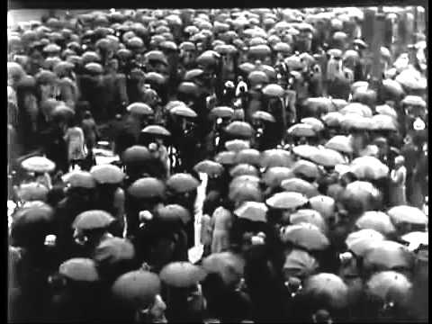 Regen Rain 1929 Joris Ivens Music by Hanns Eisler, 1941 - YouTube