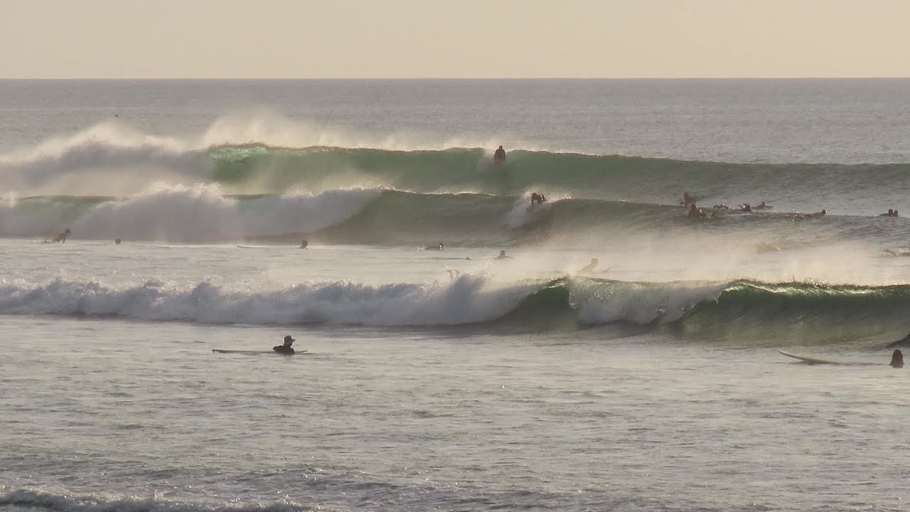 SURFERS CROWDED SURF AT BALANGAN BEACH BIG WAVE ON SUNSET. - YouTube
