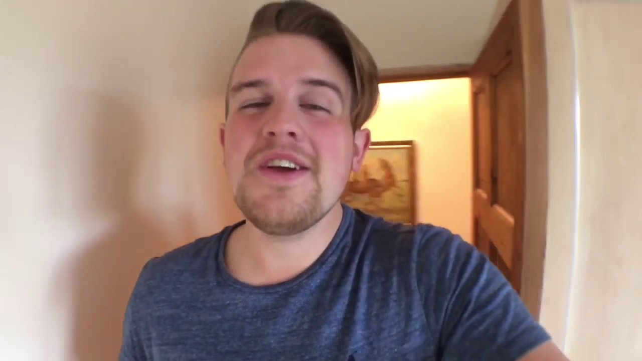 Ben Phillips & Farmer Chris- Sluggy Eyebrows - YouTube