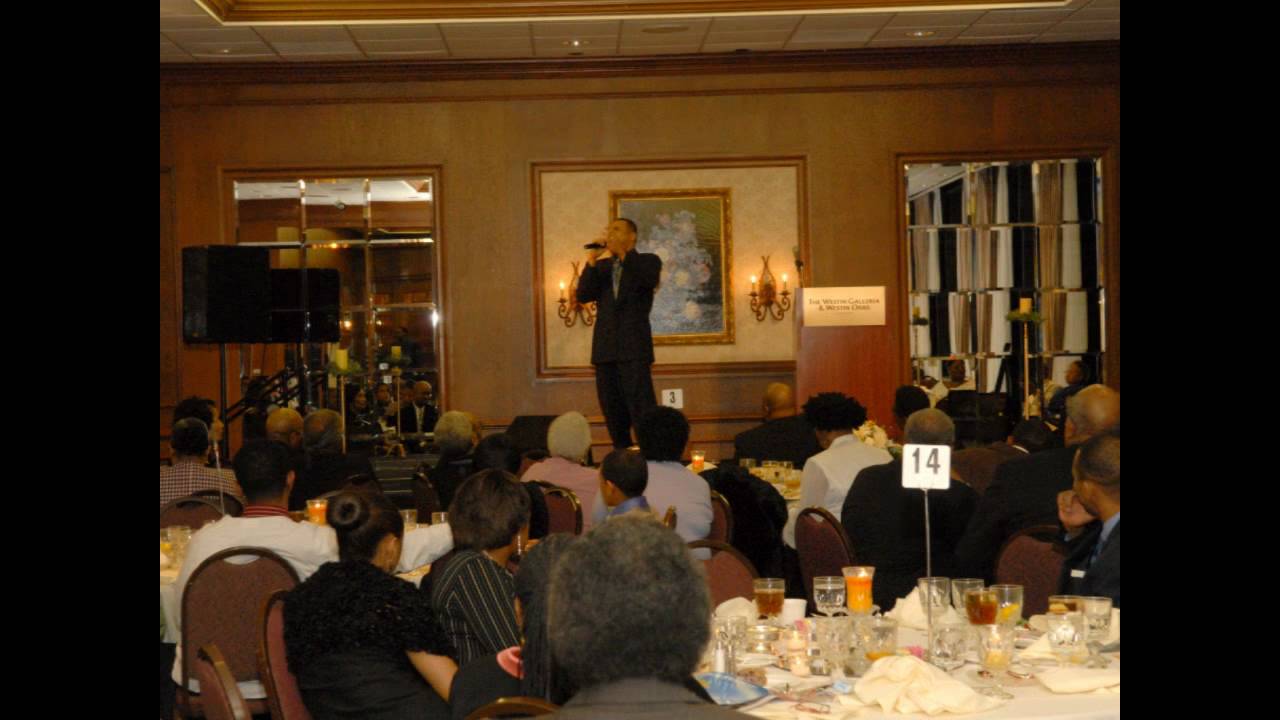 Walter Hawkins at Bay Ridge College Presidential Inauguration HD - YouTube