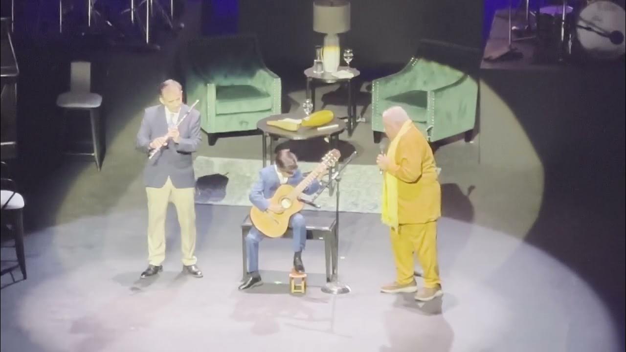 Danny Rivera & Virtuoso de 10 Años Milton Dávila Guitarra - "Tu Vives en Mi Pensamiento" - YouTube