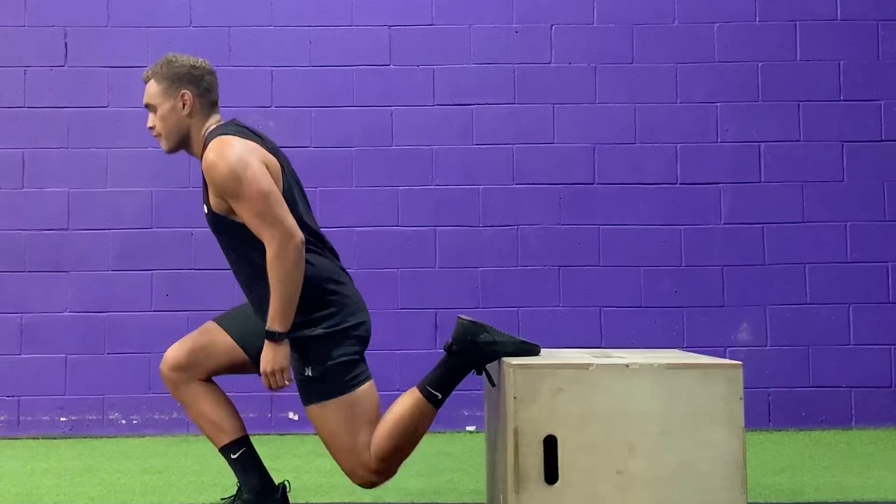 Bulgarian Split Lunge - YouTube