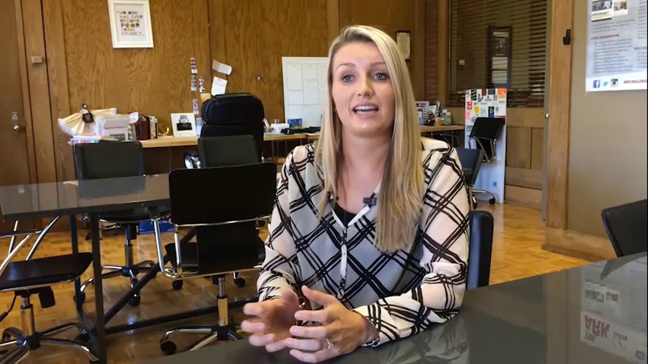 100 Girls of Code Voice Over - YouTube