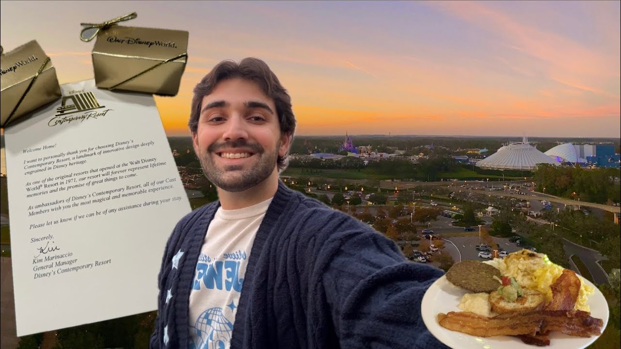 Tower Club Level at Disney's Contemporary Resort - YouTube