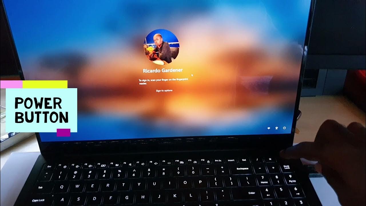 Windows 11 Stuck at Login Screen Fix - YouTube