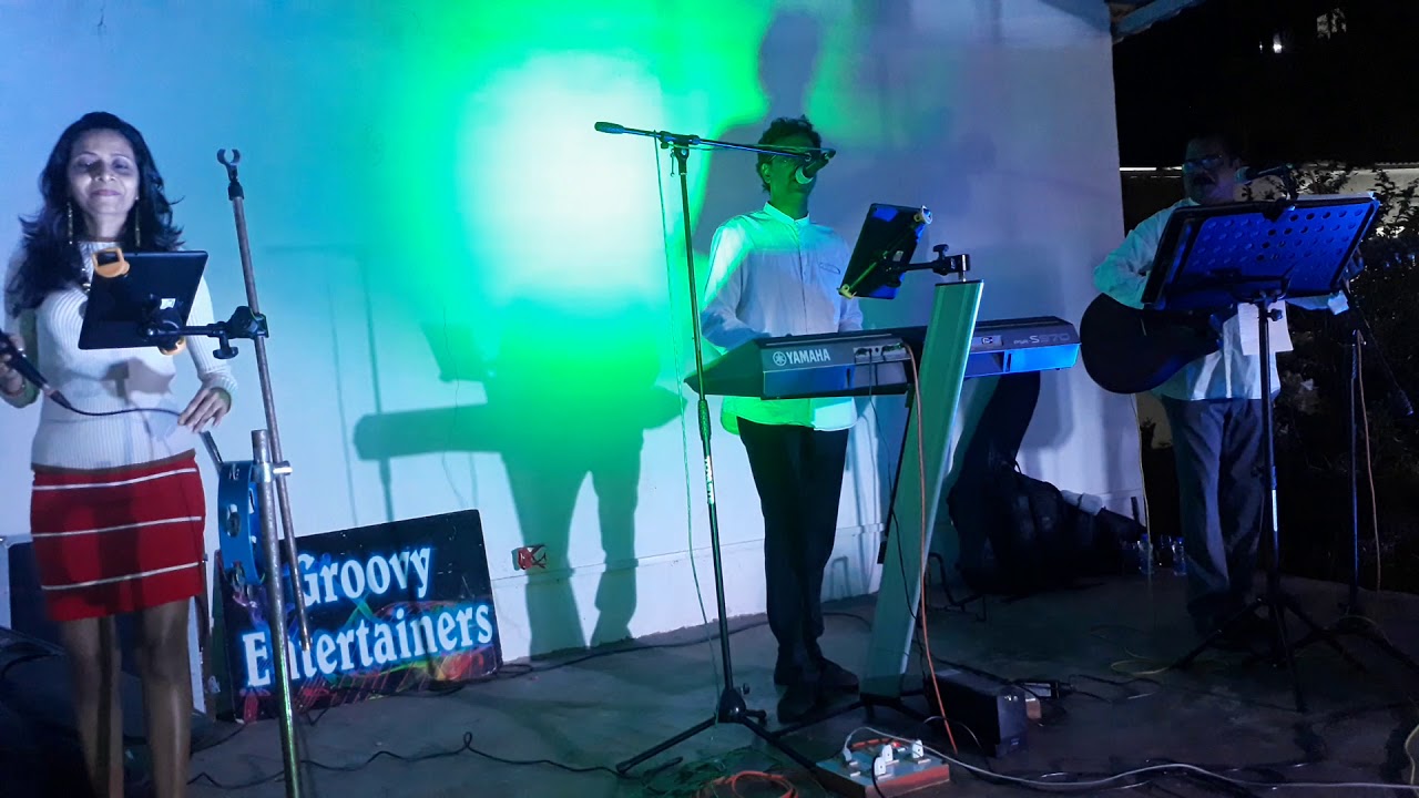 Goan musicians " GROOVY ENTERTAINERS " - YouTube