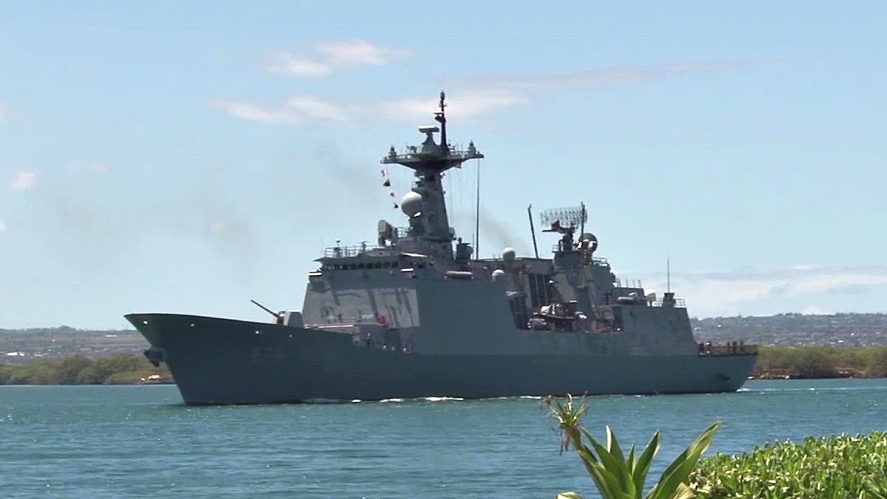 Republic Of Korea Navy Destroyer Gang Gam-Chan Departs Pearl Harbor For ...