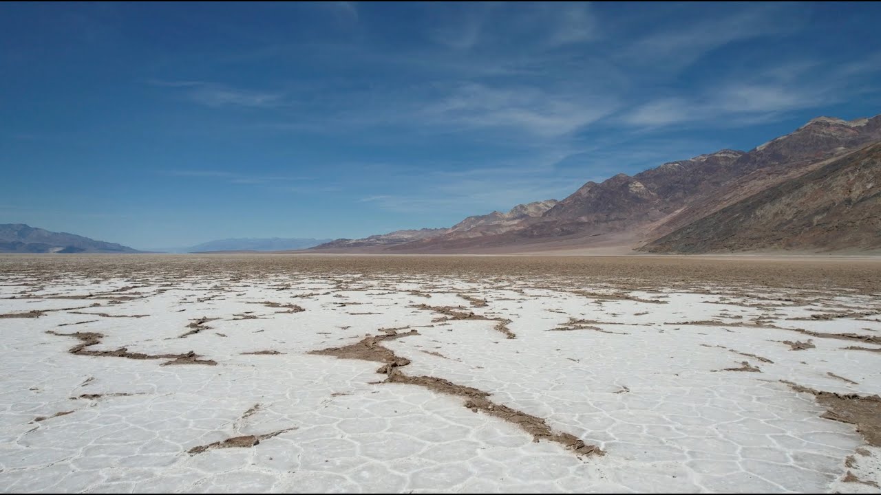 Spa Drone 🚁 - California 🇺🇸 - Badwater Basin - YouTube