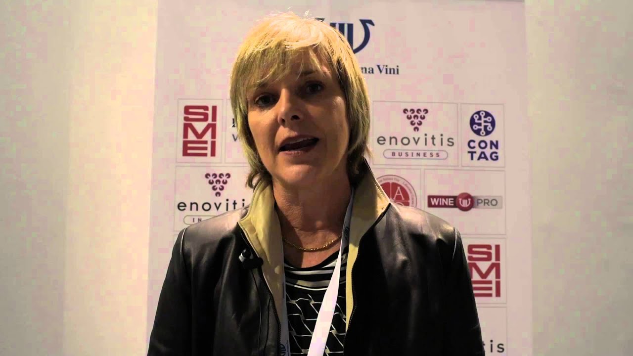 Jennifer Jo Wiseman @ Simei 2015 - YouTube