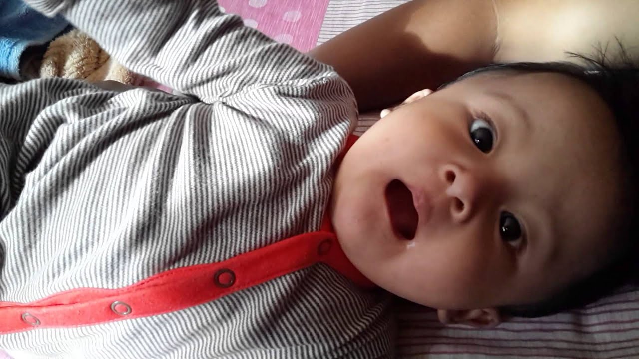 Baby kenken ngoceh. Lucu bgt - YouTube