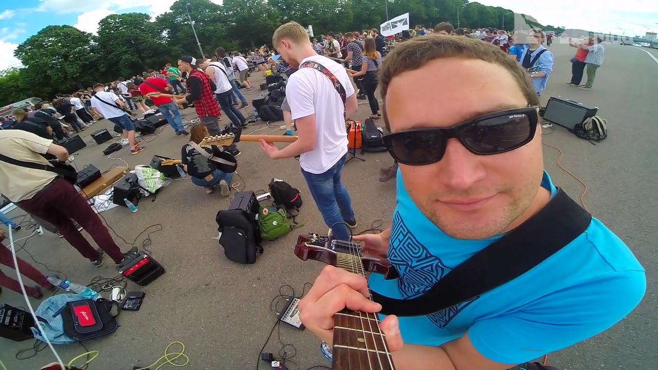 50+ guitarists on RocknMob#5. GoPro video. I Love Rock n Roll. Moscow ...