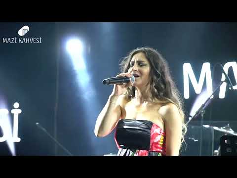 Duygu Karakuş / Sevemedim Ayrılığı - Canlı Performans #mazikahvesi