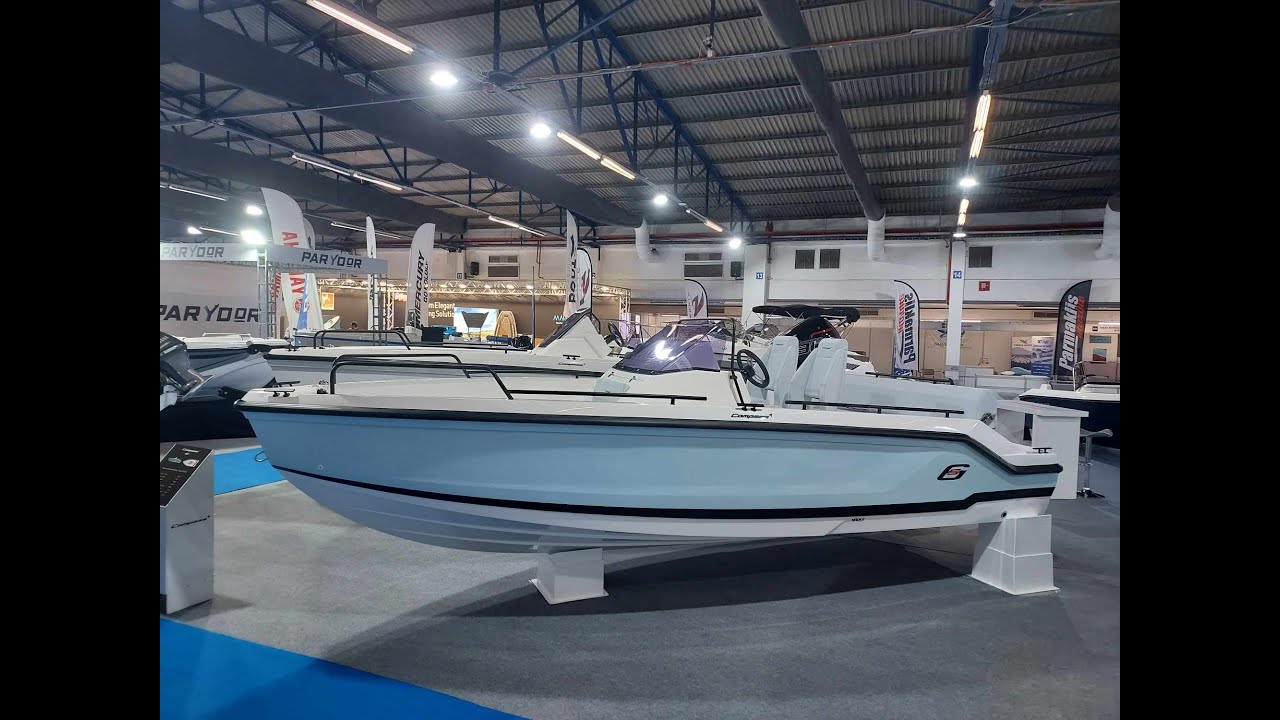 Første presentasjon av den nye Compass 6s på Boat and Fishing i Athen ...