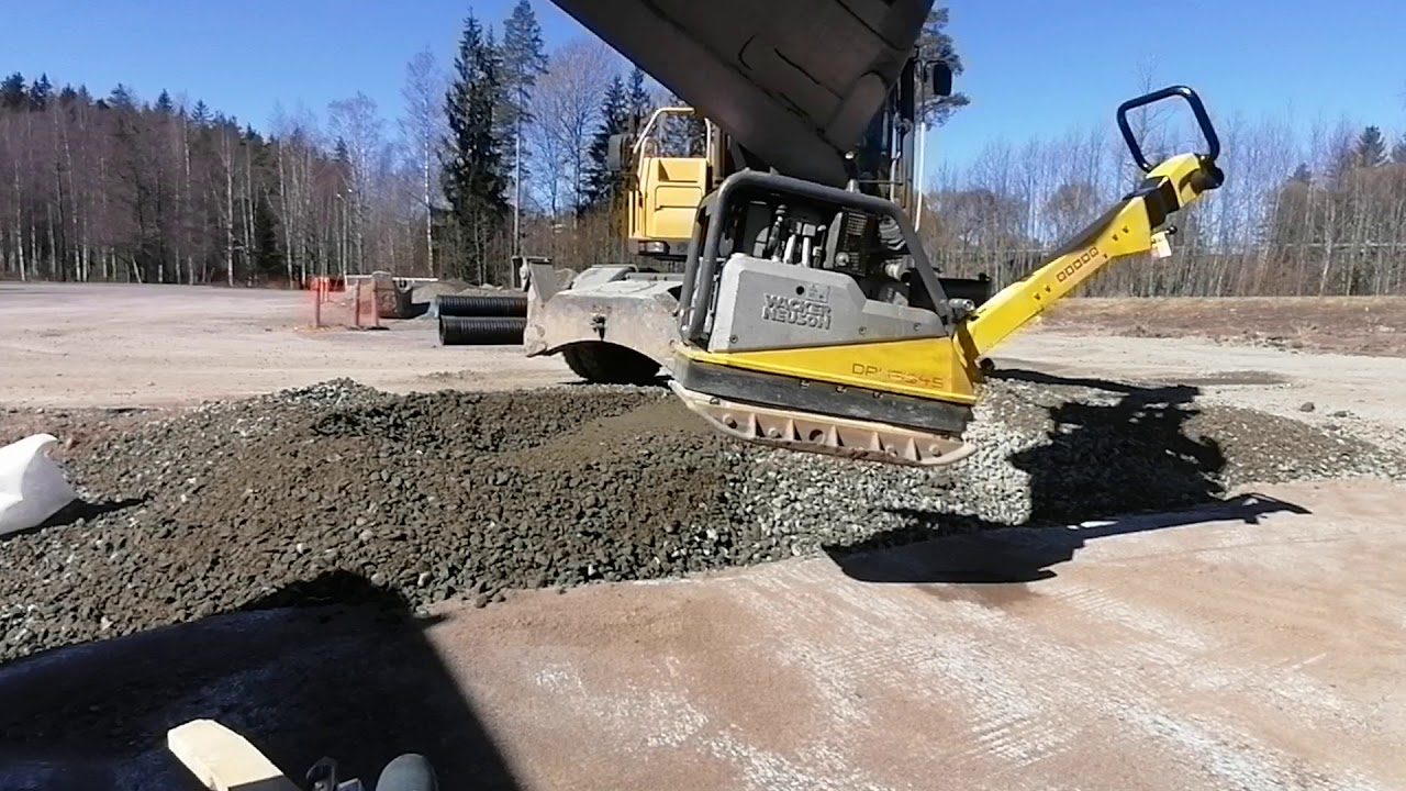 Volvo ew 160c - YouTube