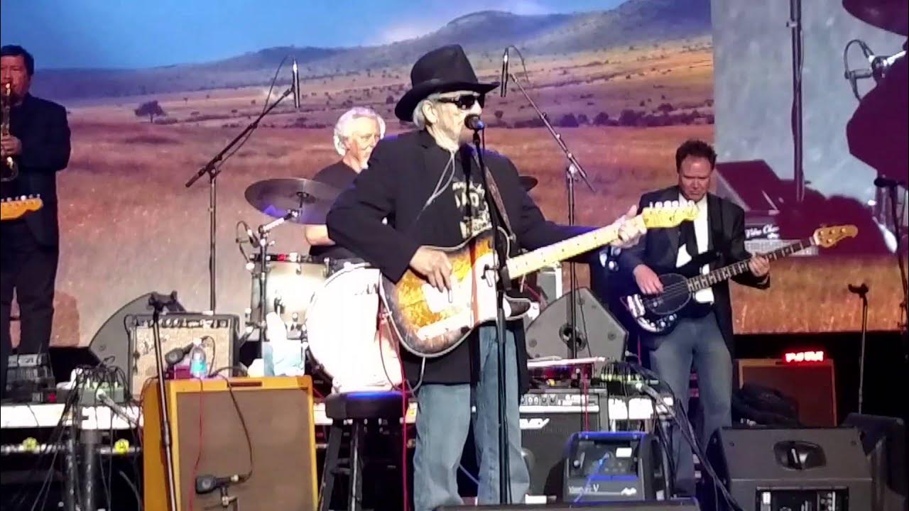Merle Haggard The Fightin Side Of Me Youtube