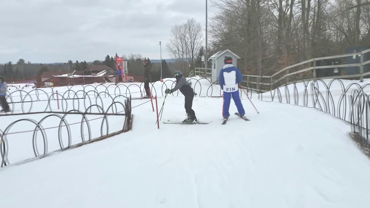 Skiing in St.Luis Moonstone, Ontario - YouTube